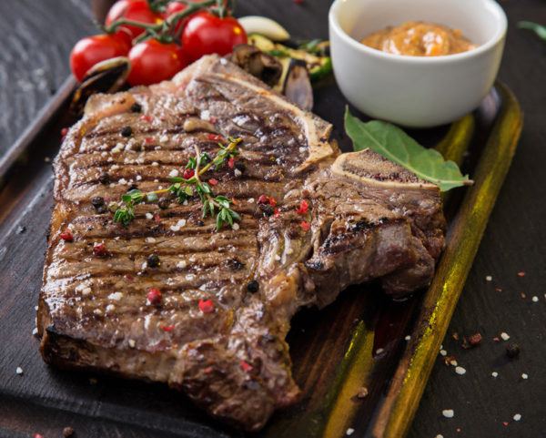 T-Bone Steak de buey gallego en Carnes Cesáreo Gómez